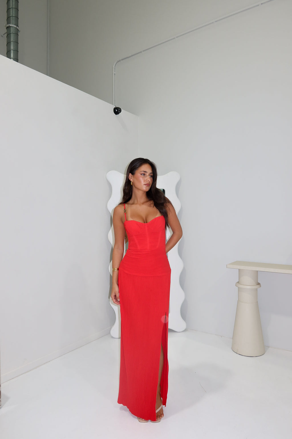 Manning Cartell Double Time Pleat Gown Red – shortandsweethire